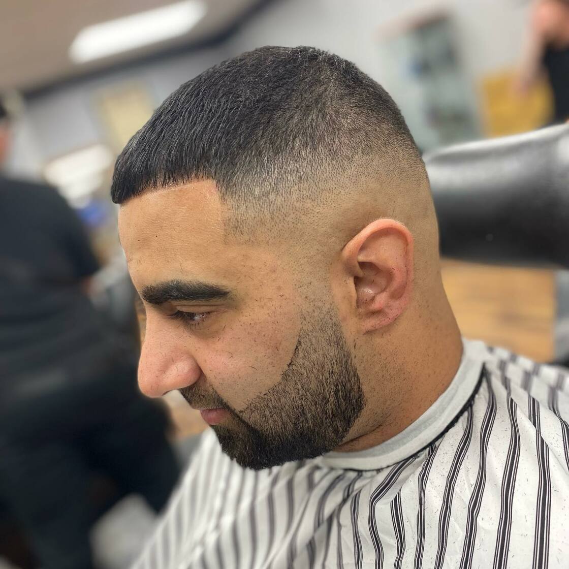 Home | Razors Barbers